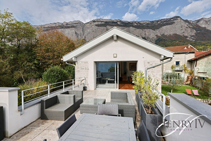 Maison à vendre - Biviers - 5 pièces - 4 chambres