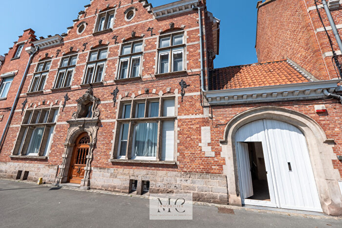 Maison 10 pièces à vendre à La Bassée
