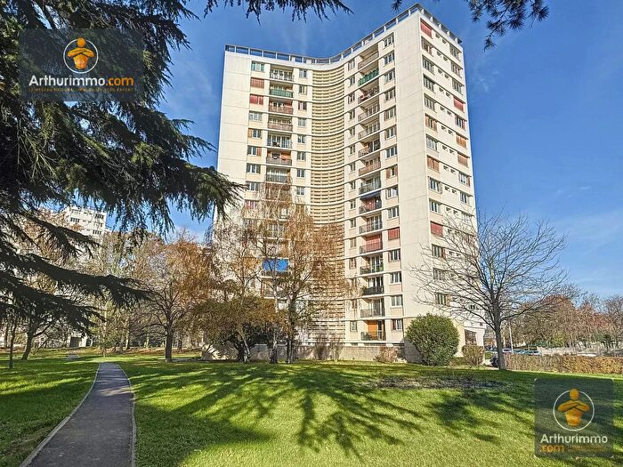 Appartement à louer - Eaubonne, Jean-Jacques Rousseau - 3 pièces - 2 chambres