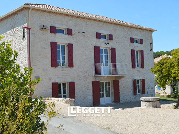 Maison 9 pièces à vendre - Saint-Léon