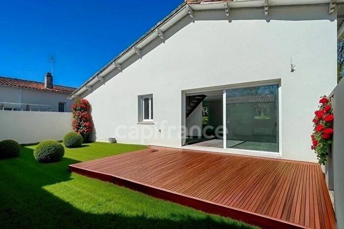 Maison à vendre - Breuillet - 5 pièces - 4 chambres