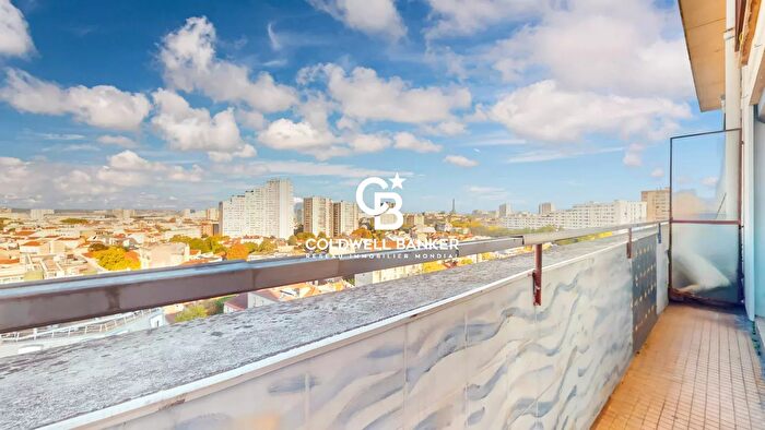 Appartement à vendre - Montrouge, Porte de Châtillon - 3 pièces - 2 chambres