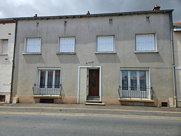 Maison 6 pièces à vendre - La Tourlandry