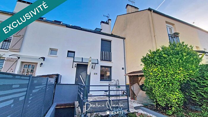 Maison à vendre - Brétigny-sur-Orge, La Fontaine - 6 pièces - 4 chambres