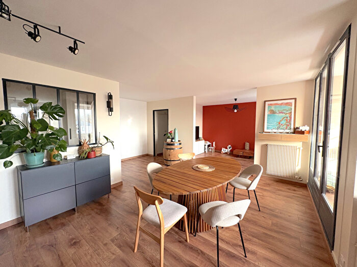 Appartement à vendre - Saran, Centre-ville, Bois Joly, La Chiperie - 5 pièces - 3 chambres