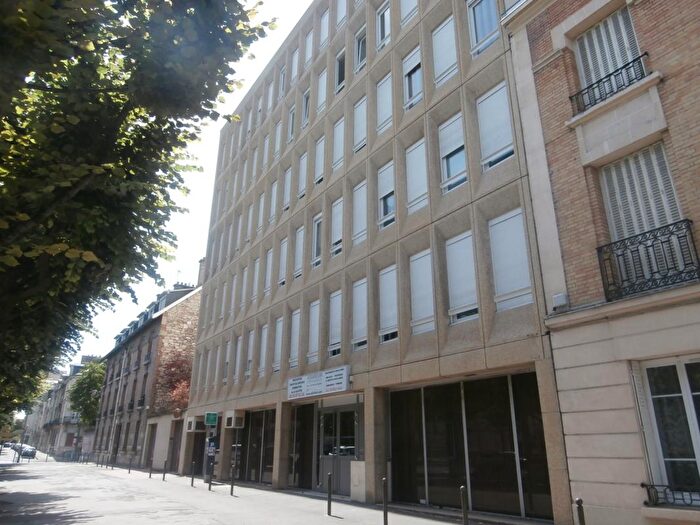 Appartement 4 pièces à Reims, Barbâtre, à louer