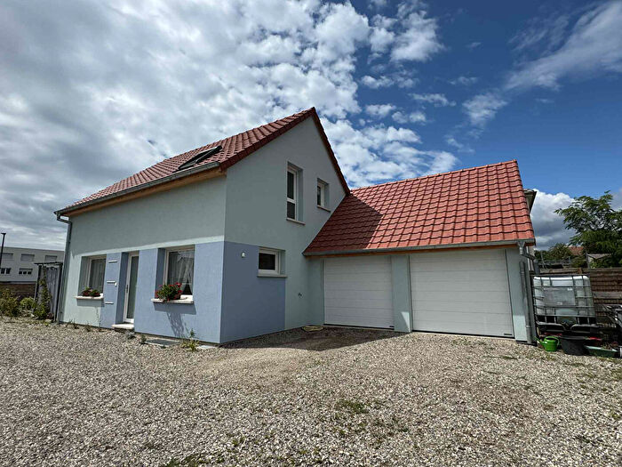 Maison 5 pièces à Cernay, à vendre