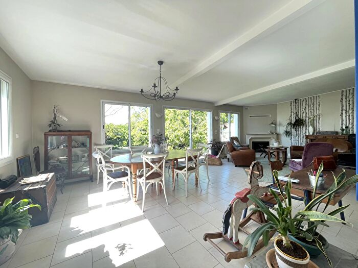 Maison à vendre - Saint-Sébastien-sur-Loire, Ouest - 7 pièces - 4 chambres