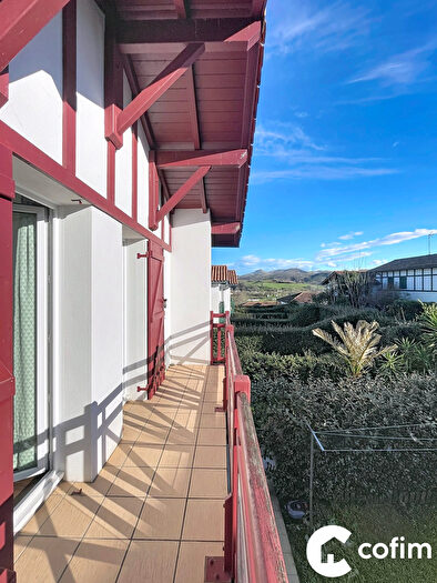 Maison à vendre - Saint-Pée-sur-Nivelle - 4 pièces - 3 chambres