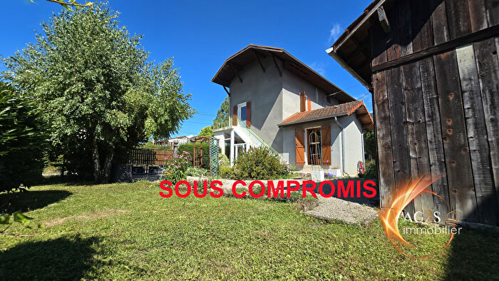 Maison à vendre - Pontcharra - 5 pièces - 3 chambres