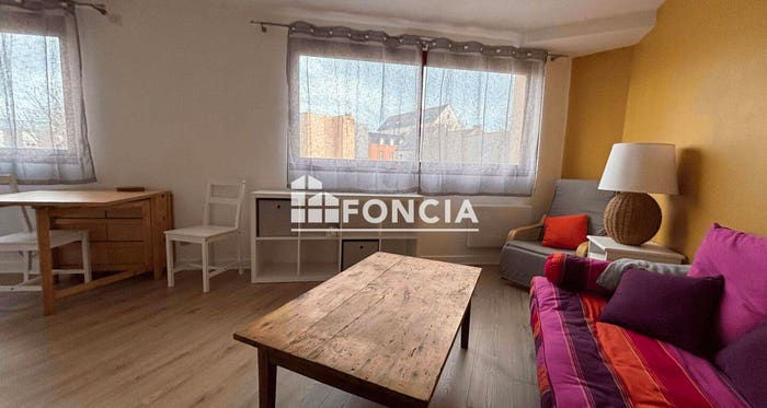 Centre Ville, Douarnenez : Appartement 1 pièce à louer