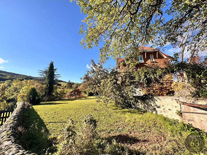 Maison à vendre - Clermont-Ferrand, Montferrand - 6 pièces - 5 chambres