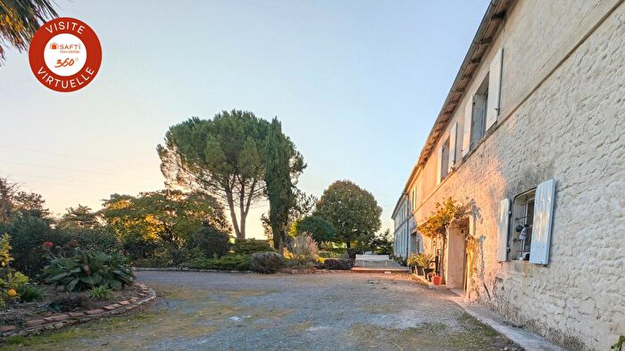 Maison à vendre - La Vergne - 8 pièces - 5 chambres