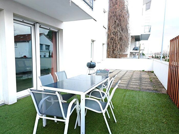 Appartement à vendre - Clermont-Ferrand, Les Landais, Fontaine du Bac, La Pardieu - 4 pièces - 3 chambres