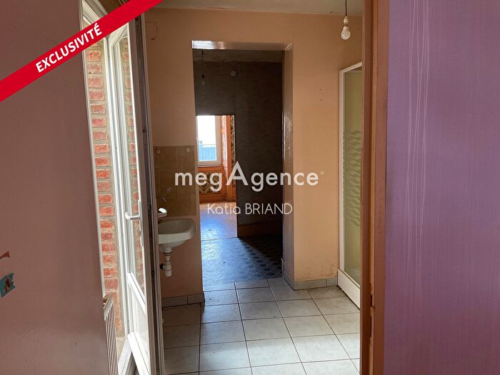 Laval, Hilard : Appartement 2 pièces à vendre