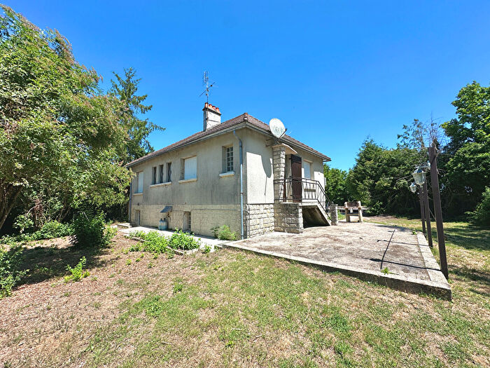 Maison à vendre - Beaumont-du-Gâtinais - 4 pièces - 2 chambres