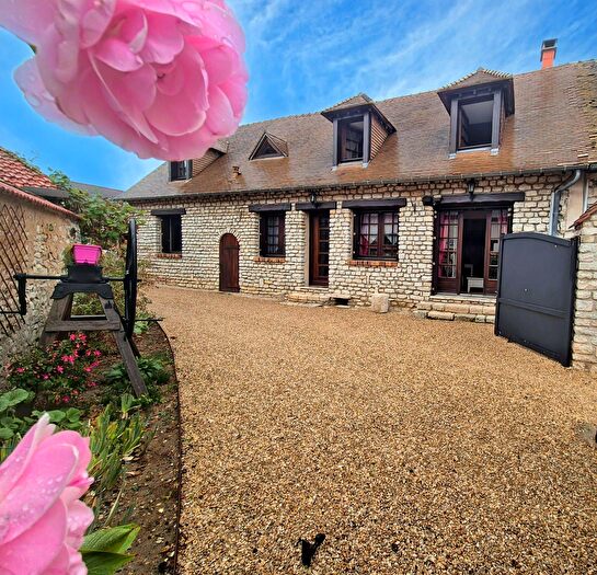 Villiers-en-Désuvre, Villiers-en-Désoeuvre : Maison 7 pièces à vendre