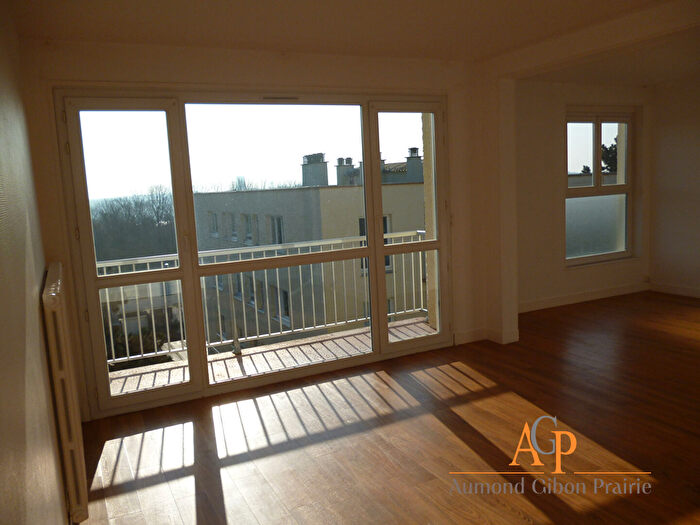Appartement 4 pièces à louer - Hérouville-Saint-Clair, Grand Parc, Belles Portes