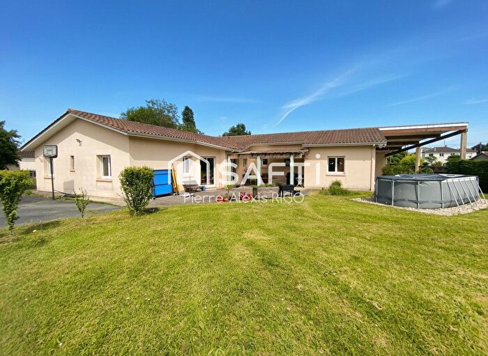 Miramont-de-Guyenne : Maison 8 pièces à vendre