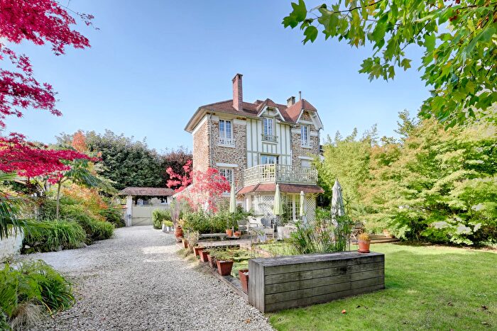 Maison à vendre - Saint-Maur-des-Fossés, La Varenne - 6 pièces - 4 chambres