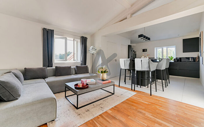 Saint-Didier-au-Mont-d'Or : Appartement 3 pièces à vendre