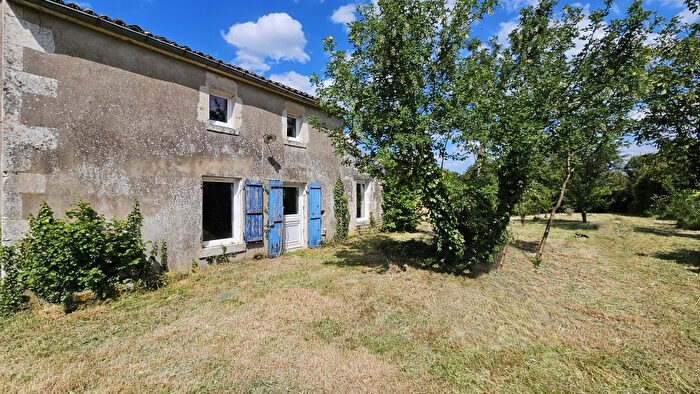Échiré - Maison 4 pièces à vendre