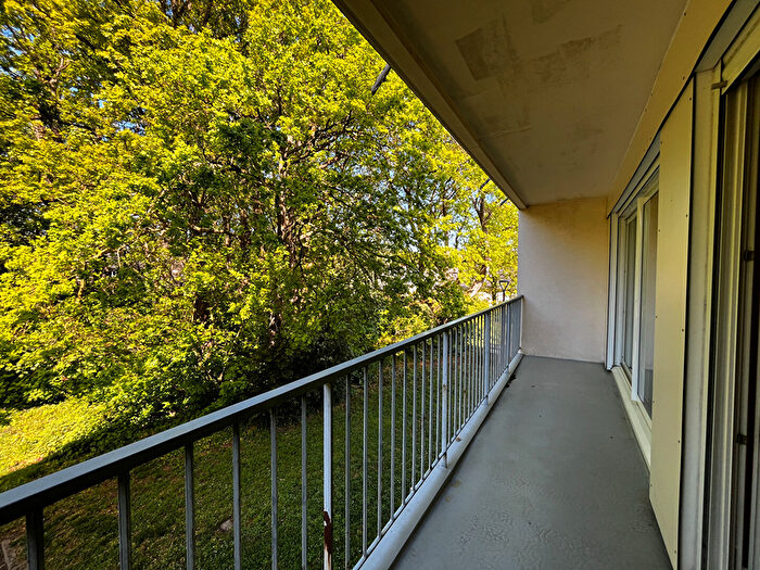 Appartement à vendre - Pellouailles-les-Vignes - 2 pièces - 1 chambre