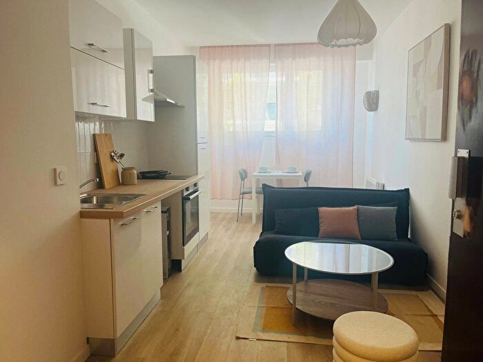 Saint Charles, Marseille 1er arrondissement - Appartement 2 pièces à louer
