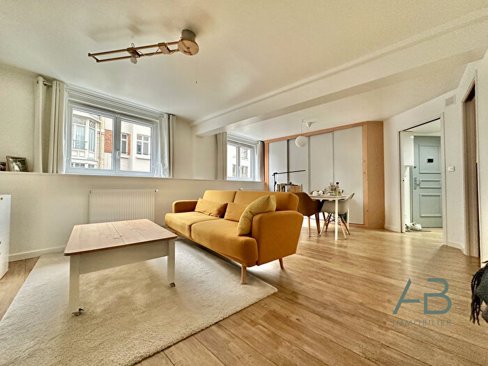 Appartement à vendre - Lille, Centre-ville, Euralille - 3 pièces - 2 chambres