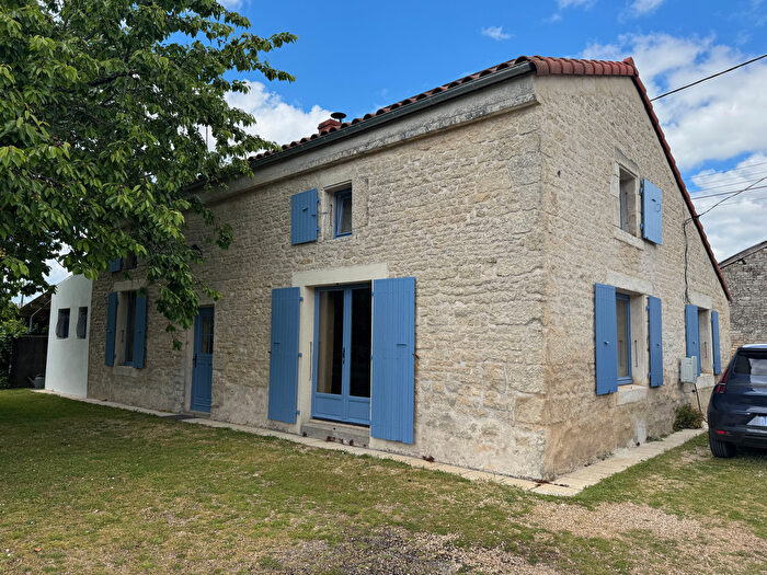 Maison 4 pièces à vendre à Saint-Étienne-de-Brillouet