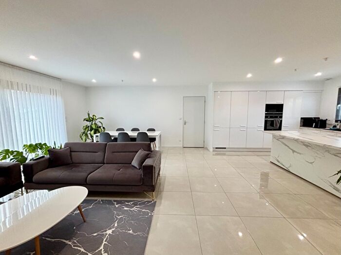 Maison à vendre - Chauriat - 5 pièces - 3 chambres