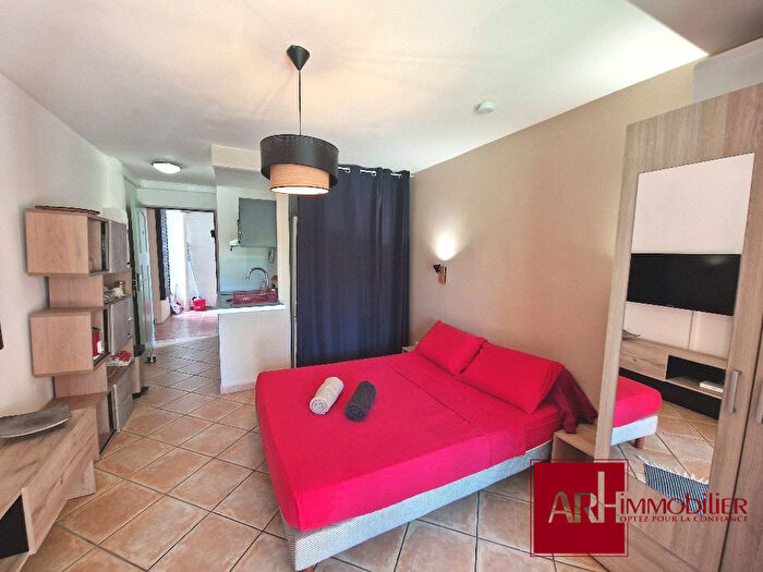 Appartement à louer - Saint-Paul, Boucan, Canot - 1 pièce