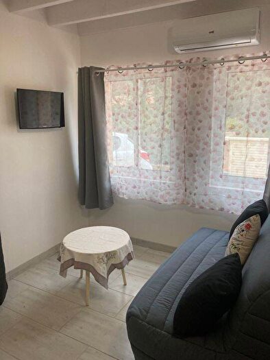 Appartement 1 pièce à louer à Garéoult