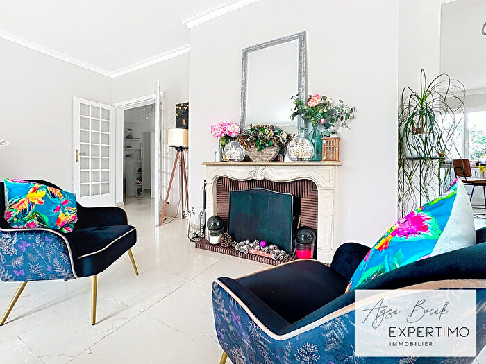 Maison à vendre - Romans-sur-Isère - 10 pièces - 6 chambres