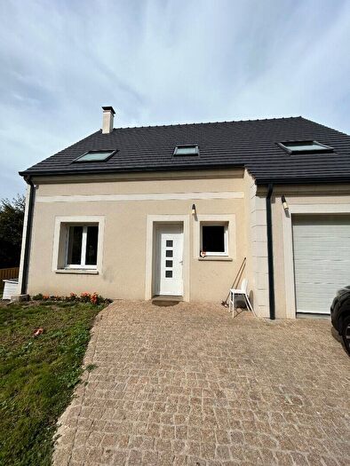 Maison à louer - Braisnes-sur-Aronde - 5 pièces - 4 chambres