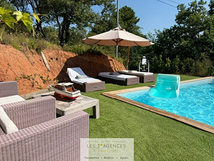 Appartement 5 pièces à louer à La Garde-Freinet