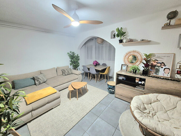 Appartement à vendre - Hyères, Maurels - 4 pièces - 3 chambres