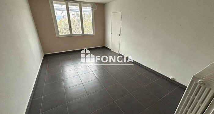 Appartement 3 pièces à Chony, Bourg-lès-Valence, à louer