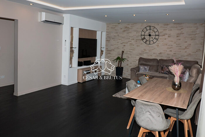 Appartement 5 pièces à vendre à Décines-Charpieu, Berthaudière