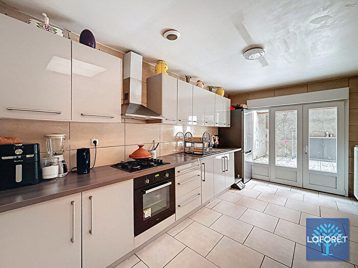 Maison à vendre - Denain, Centre-ville - 4 pièces - 3 chambres