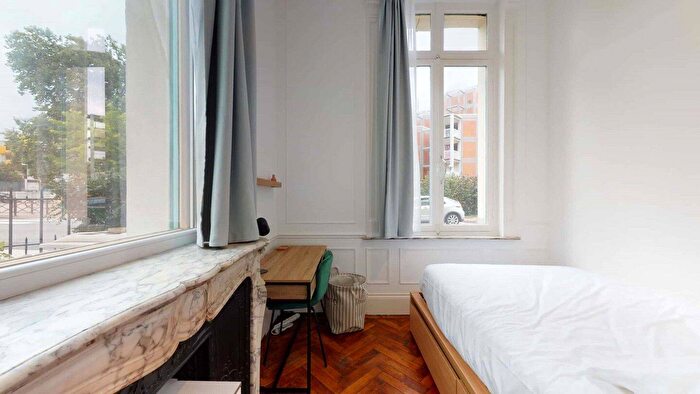 Appartement 1 pièce à Saint Maurice-Pellevoisin, Lille, à louer