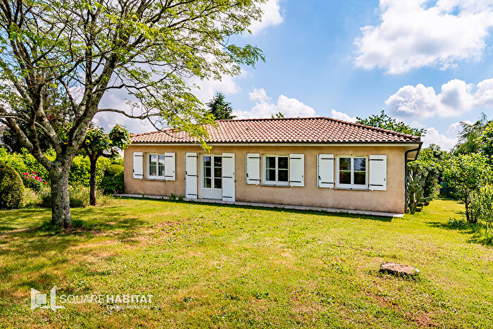 Saint-Magne-de-Castillon : Maison 4 pièces à vendre