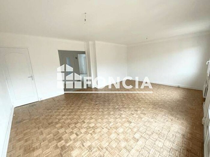 Appartement à louer - Badouillère-Saint Roch-Valbenoîte, Saint-Étienne - 2 pièces - 1 chambre