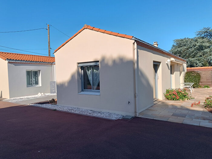 Maison à vendre - Basse-Goulaine - 6 pièces - 3 chambres