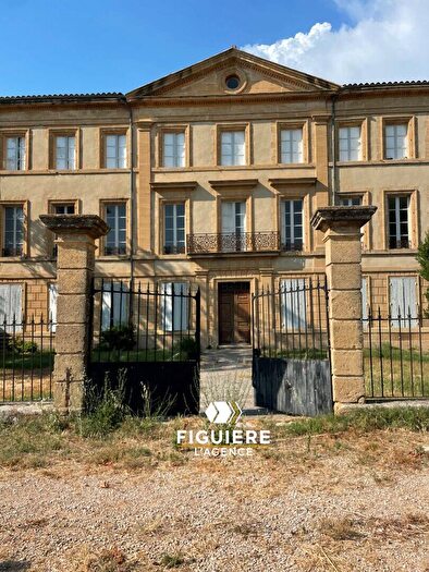 Appartement à louer - Meyrargues - 5 pièces - 4 chambres