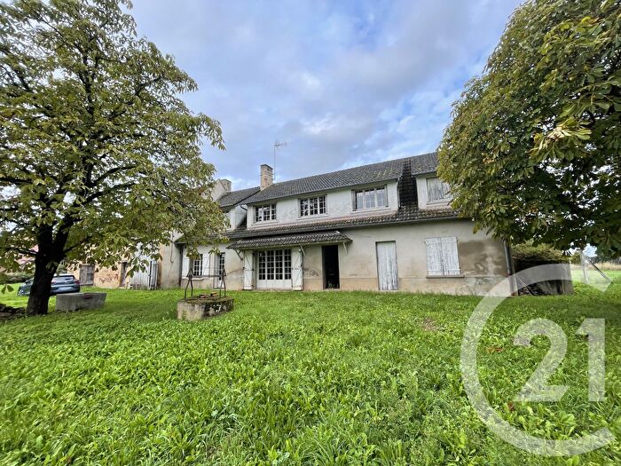 Maison à vendre - Châteaumeillant - 6 pièces - 5 chambres