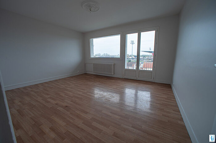Appartement 3 pièces à Le Petit-Quevilly, Bruyères, à louer