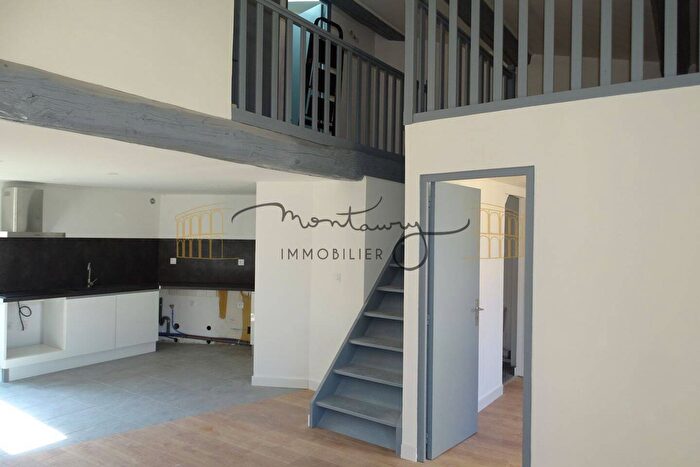 Appartement à louer - Nîmes - 3 pièces - 2 chambres