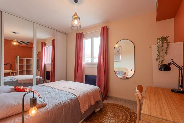 Appartement à louer - Croix-de-pierre, Toulouse - 5 pièces - 4 chambres