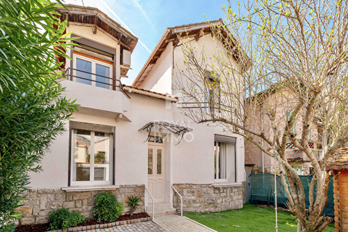 Maison à vendre - Toulon, Saint-Jean du Var - 4 pièces - 3 chambres